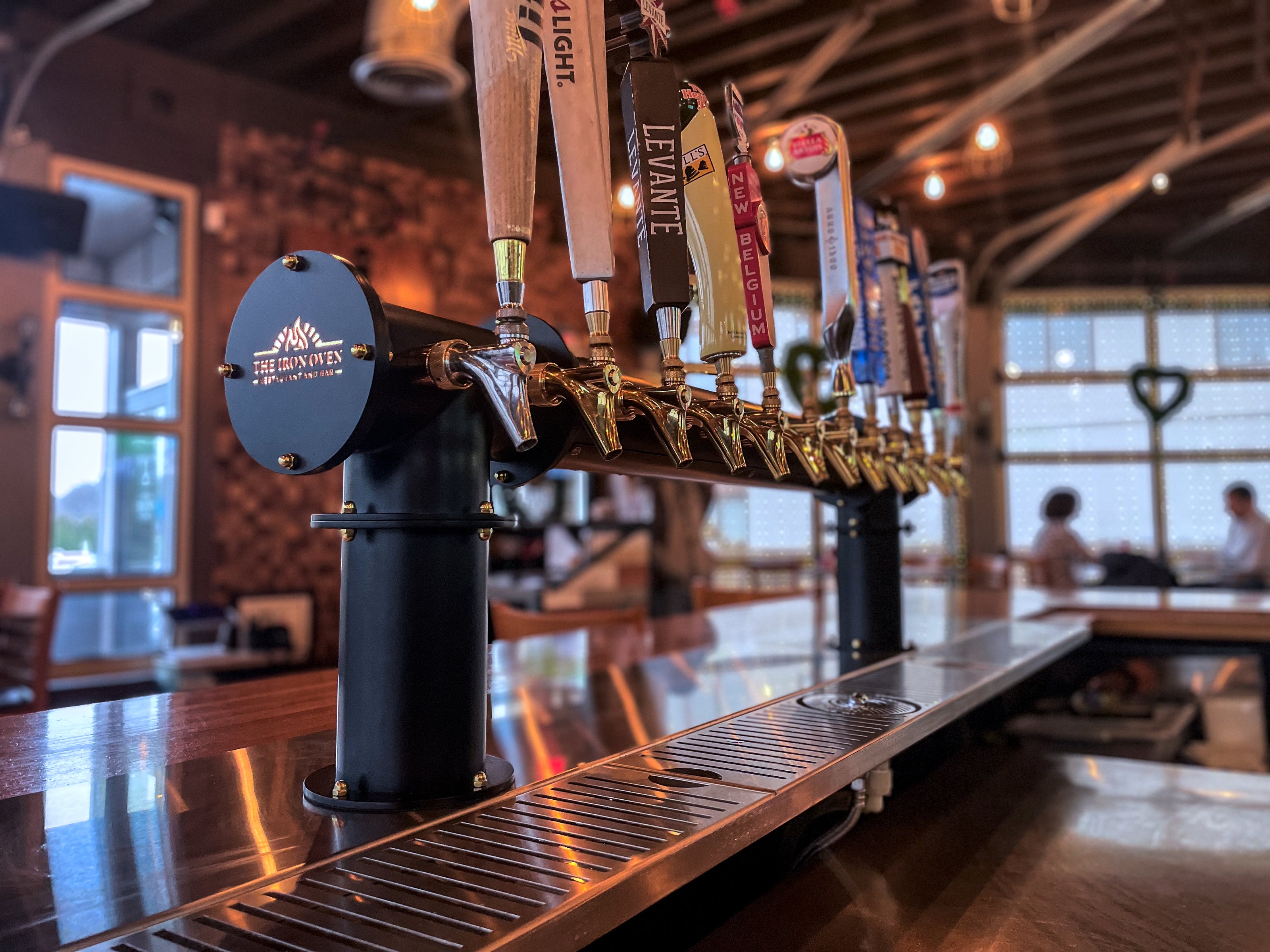 Guide to Custom - Draft Beer Towers | Fût Mauricie